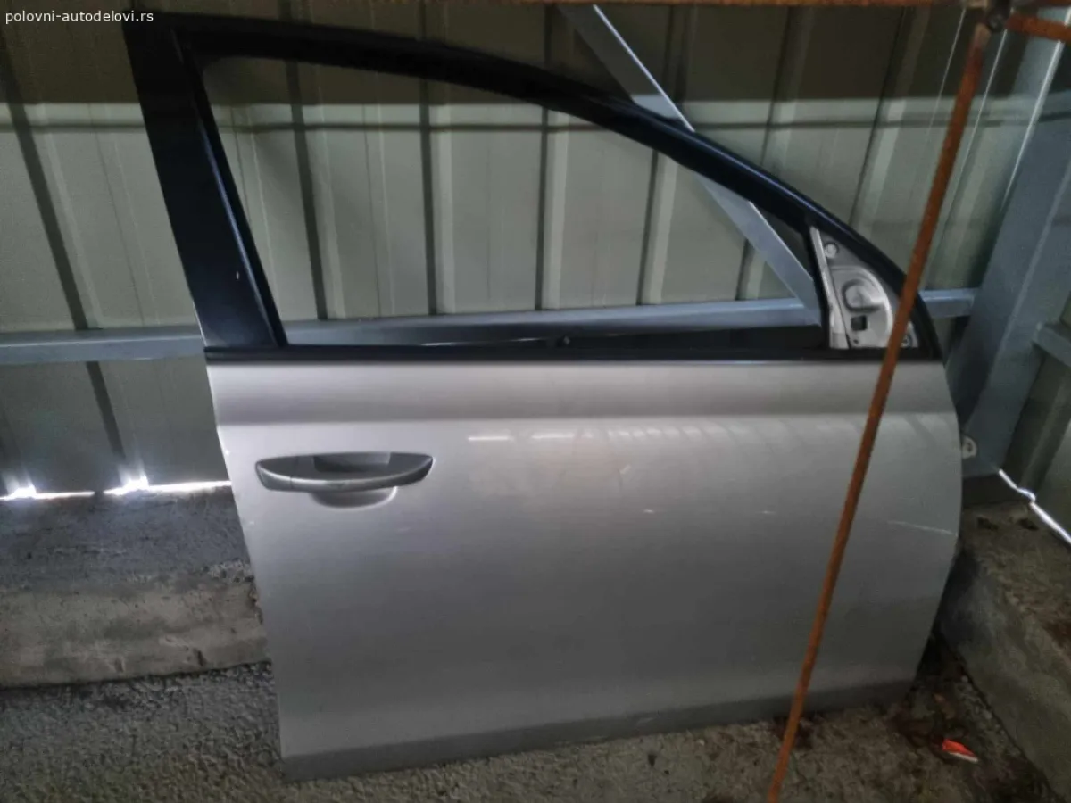 Prednja desna vrata Volkswagen Golf 6