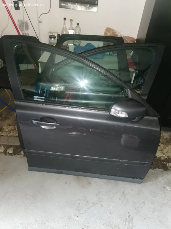 Volvo v50,s40