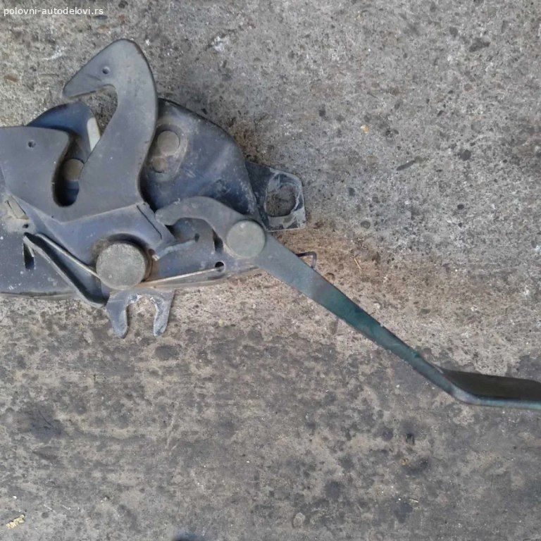 Lancia lybra brava haube