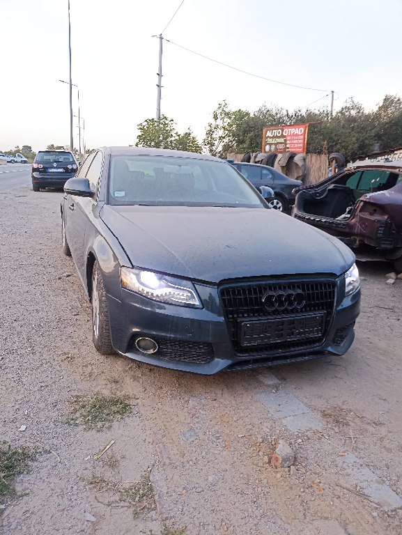 AUDI A4 B8 HAUBE KRILA VRATA