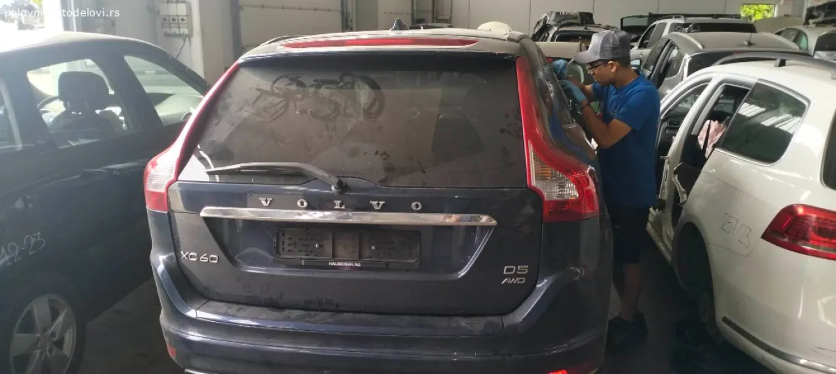 Volvo novi i polovni delovi