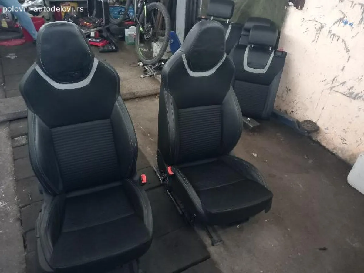 Vrs octavia a7 sedista