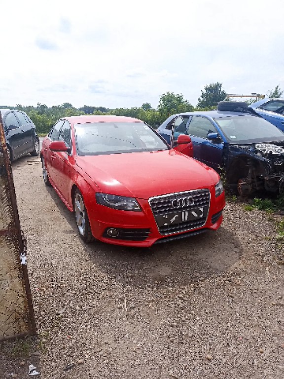 AUDI A4 B8 HAUBE KRILA VRATA