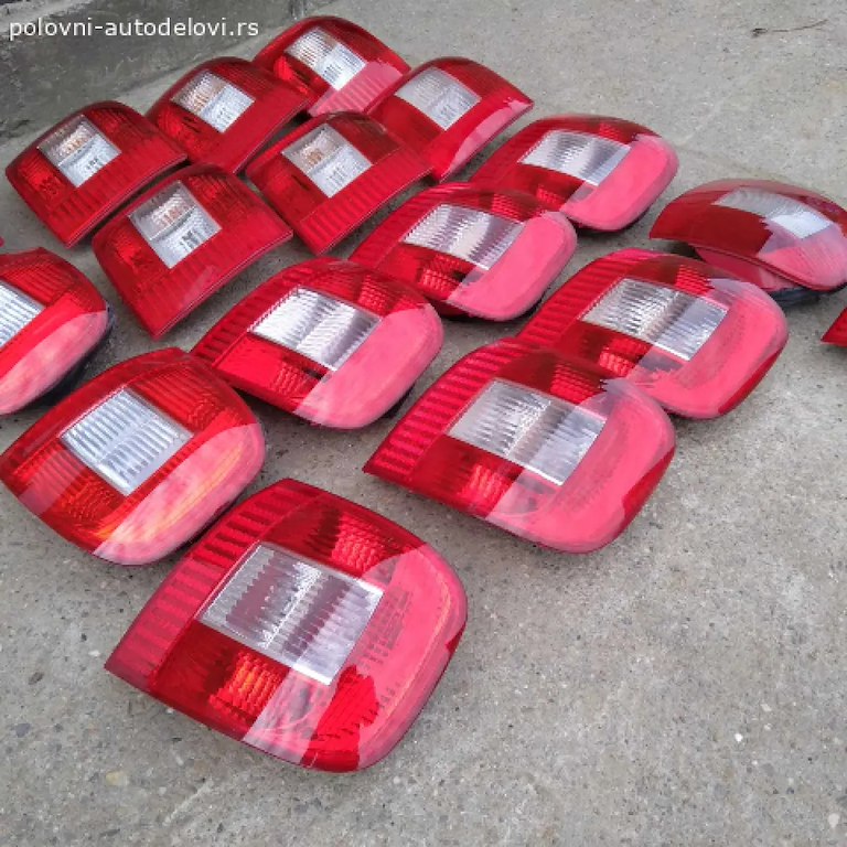 Fiat multipla stop svetla