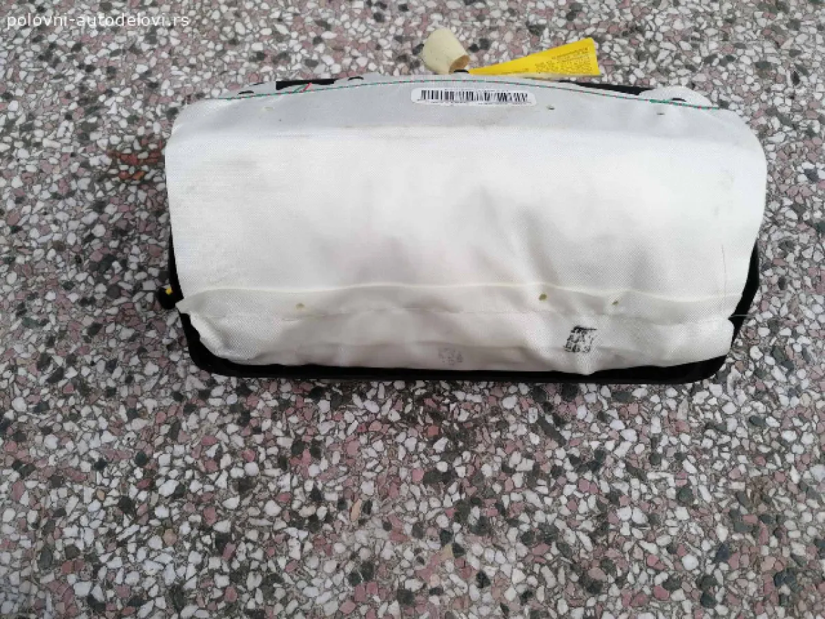 Lancia delta AIRBAG SUVOZACEV