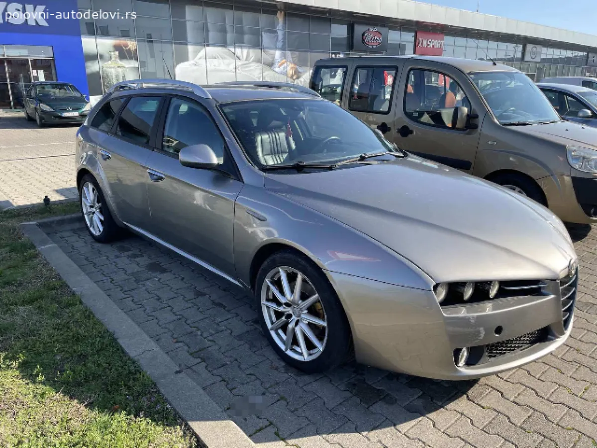 Alfa Romeo 159 DELOVI