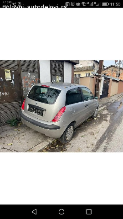 Lancia ypsilon zadnji branik