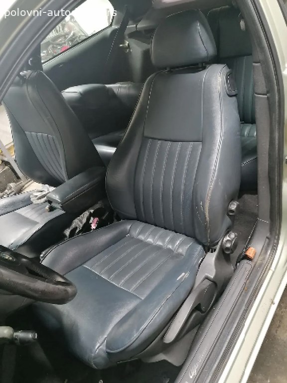 Alfa Romeo 147 3v sedista