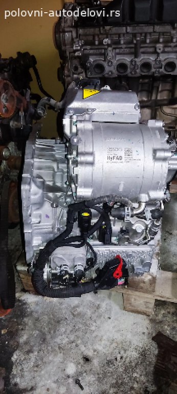 Volvo xc40..novi i polovni delovi