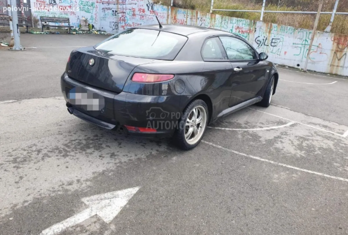 Alfa Romeo GT DELOVI