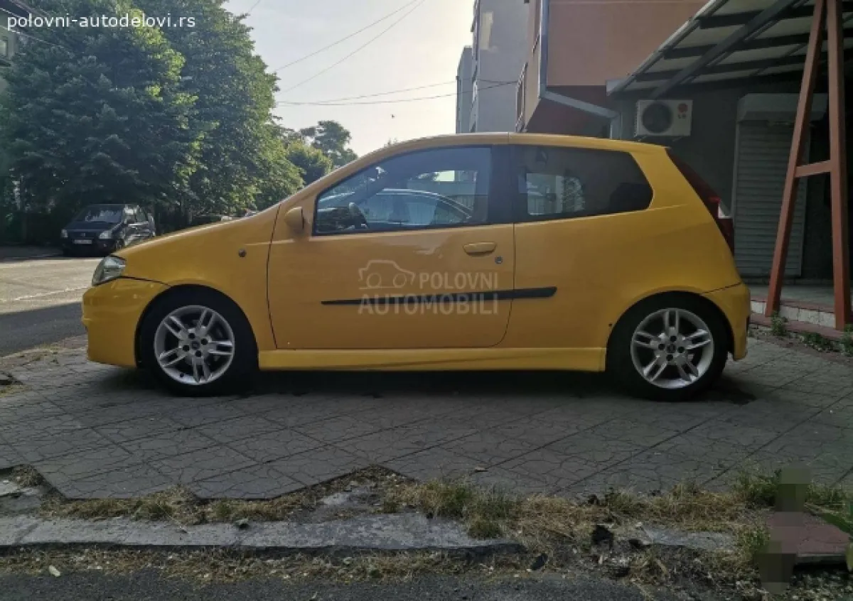 Fiat punto 3 bocna stakla
