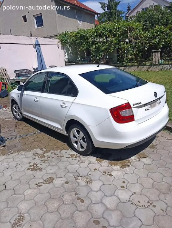 SKODA RAPID HAUBE KRILA VRATA MEHANIKA TRAP