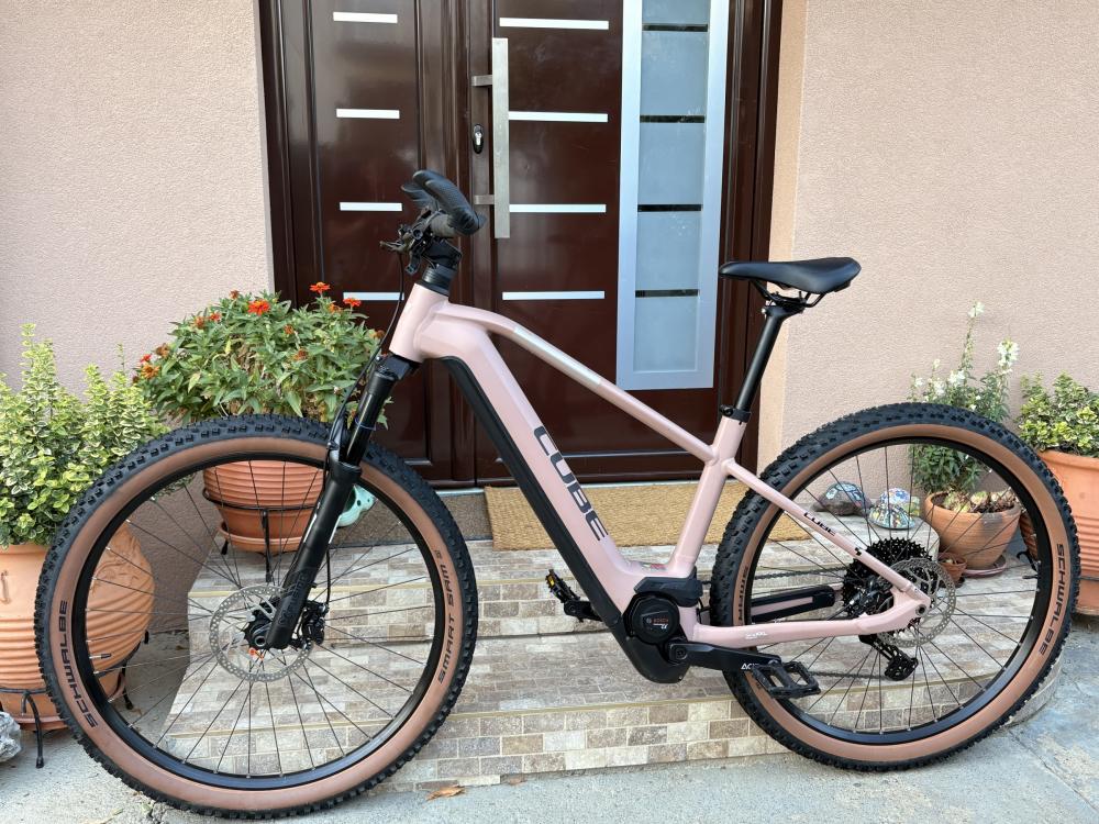 CUBE Reaction Hybrid Pro 750 Smart CX 4 NOVO 0KM
