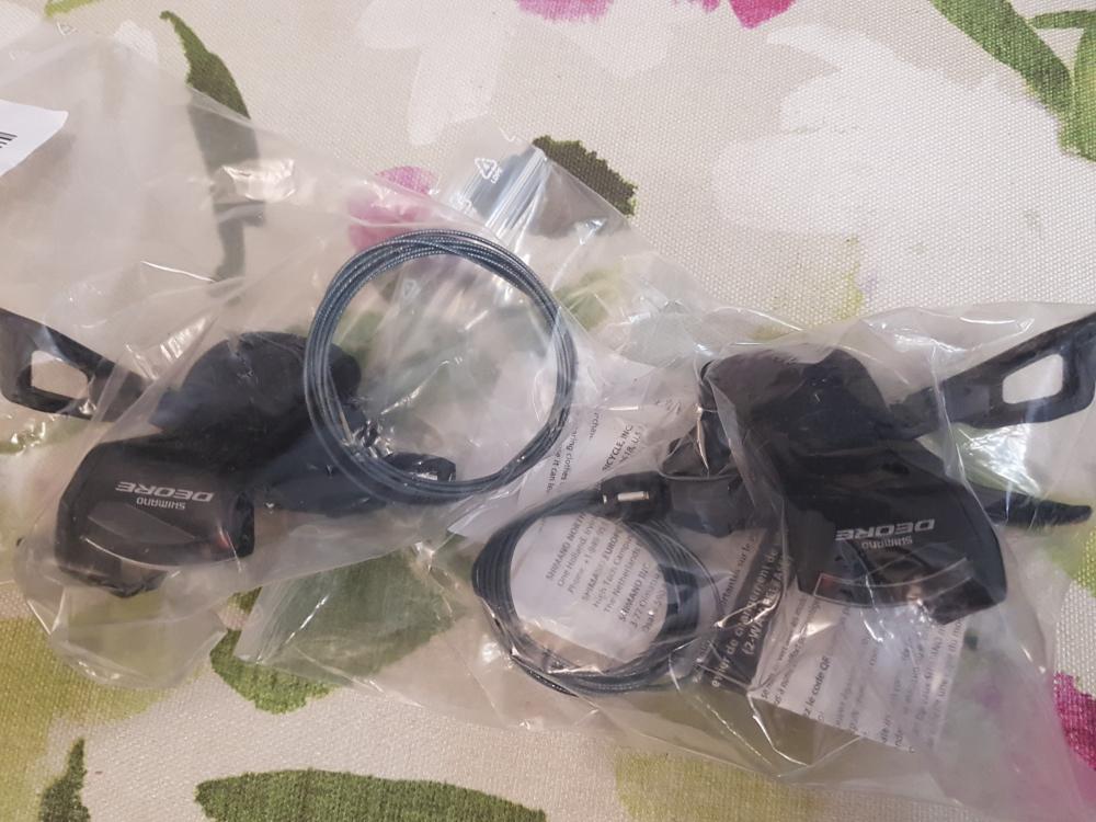 NOVO Shimano Deore SL-M6000 za 3x10 I 2X10
