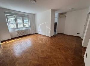 Izdavanje Stan - Beograd, Vračar: Kalenić - Slavija - Cvetni Trg