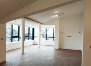 Izdavanje Stan - Beograd, Savski Venac: Senjak - Bara Venecija