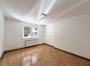 Izdavanje Stan - Beograd, Vračar: Hram Svetog Save - Neimar - Čubura
