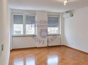 Izdavanje Stan - Novi Sad, Socijalno - Rotkvarija