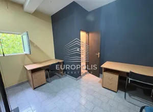 Izdavanje Lokal - Stara Pazova, Centar