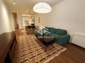 Izdavanje Stan - Beograd, Vračar: Kalenić - Slavija - Cvetni Trg