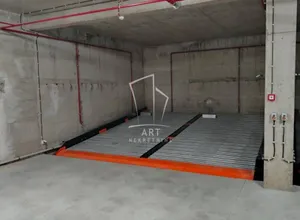 Izdavanje Garaža - Beograd, Vračar: Hram Svetog Save - Neimar - Čubura