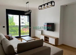 Izdavanje Stan - Beograd, Vračar: Crveni Krst - Južni bulevar