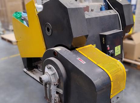 Die-cutter Zhejiang Guangya ML-1100