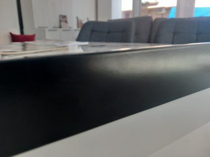 Garnisna plafonska aluminiumska 3KA crna