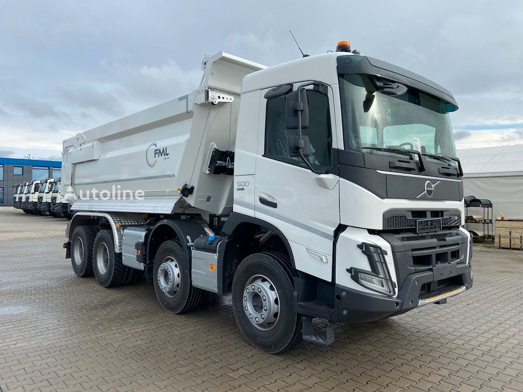 Novi Volvo FMX 500 kiper