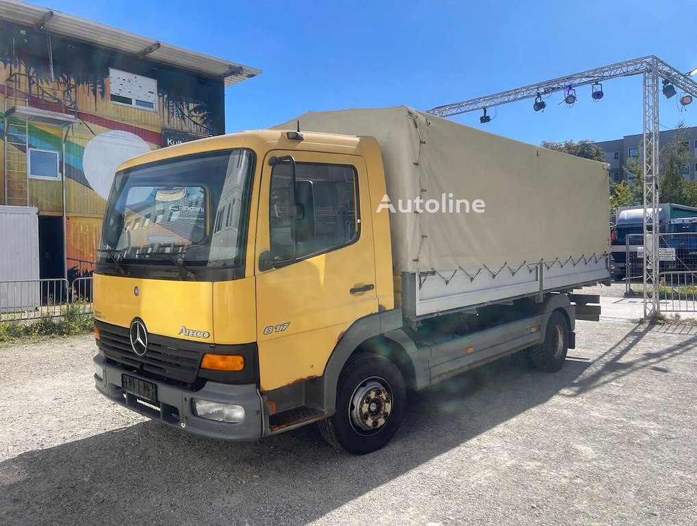 Mercedes-Benz 817 kamion s ceradom