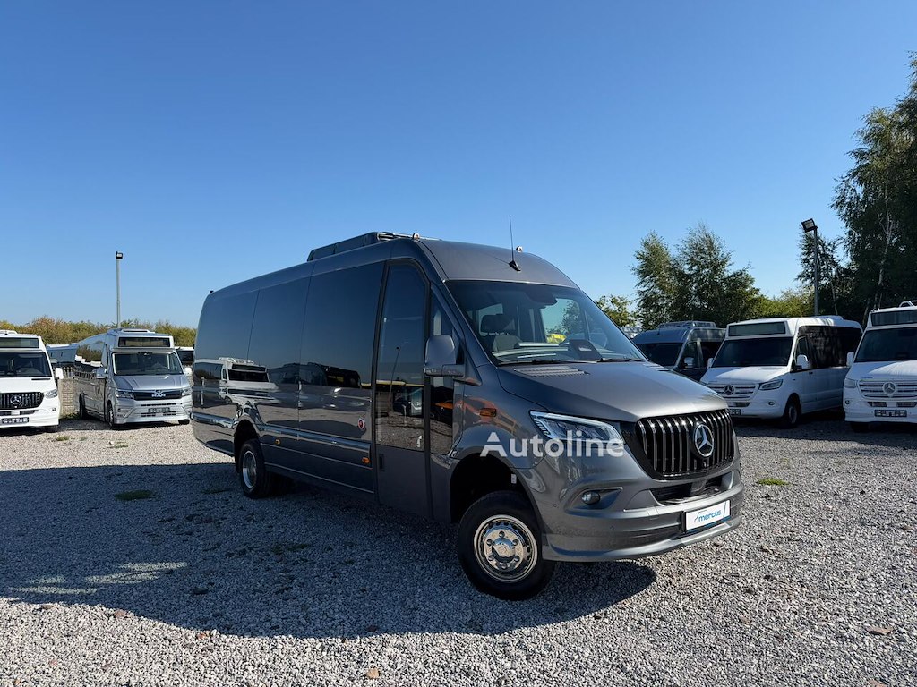 Novi Mercedes-Benz Sprinter 519 putnički minibus