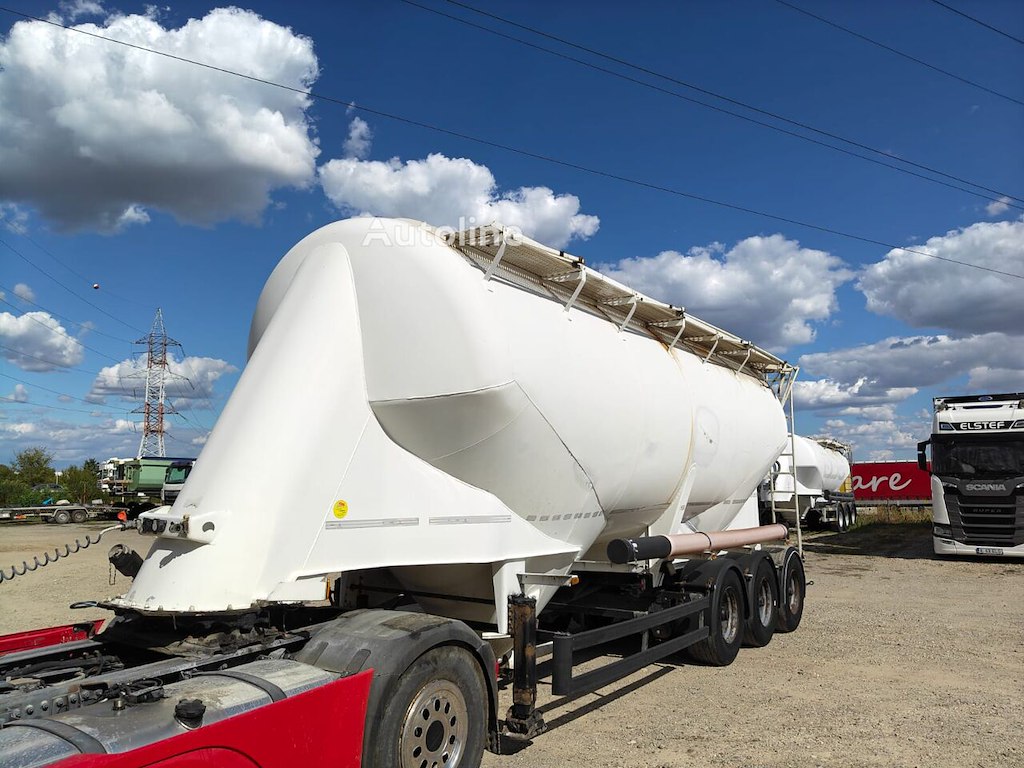 Kässbohrer SSL 35 cisterna za prevoz cementa