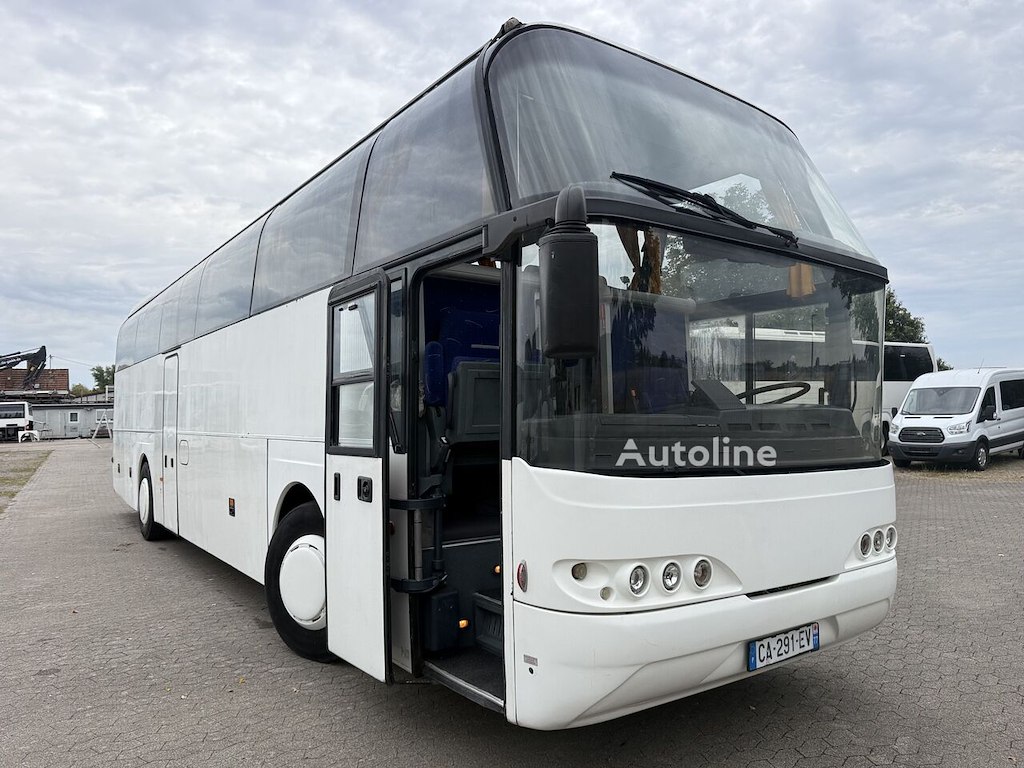 Neoplan Cityliner N 1116 turistički autobus