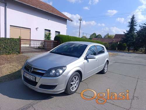 Opel Astra H 1.4i 16v Cosmo