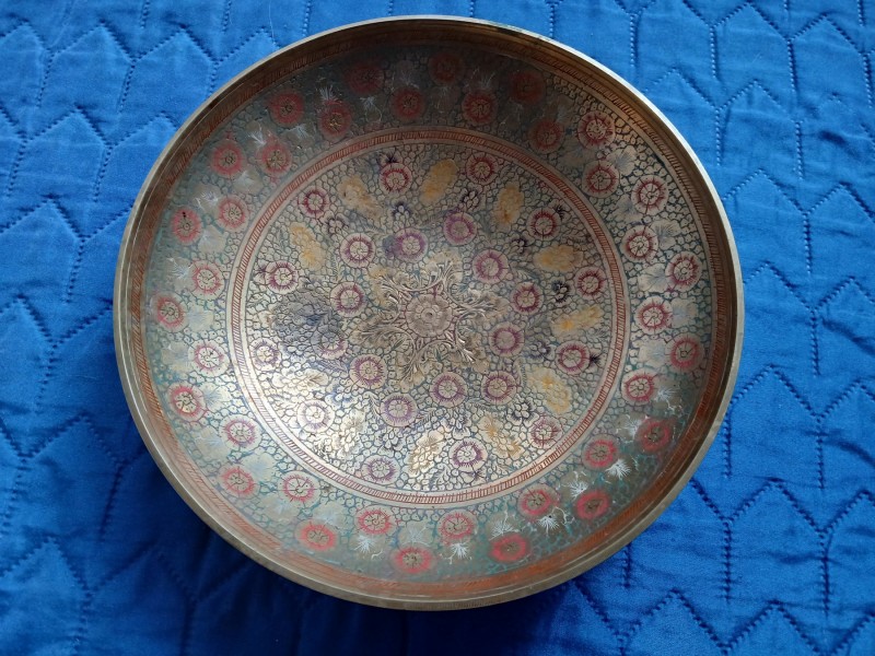 Stara indijska mesingana činija - ručni rad, 22x6cm