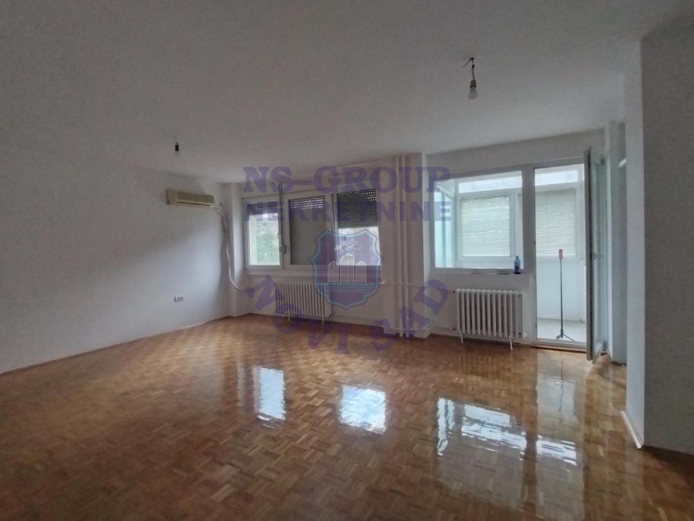 Troiposoban stan na prodaju, 86m2, 260.000€