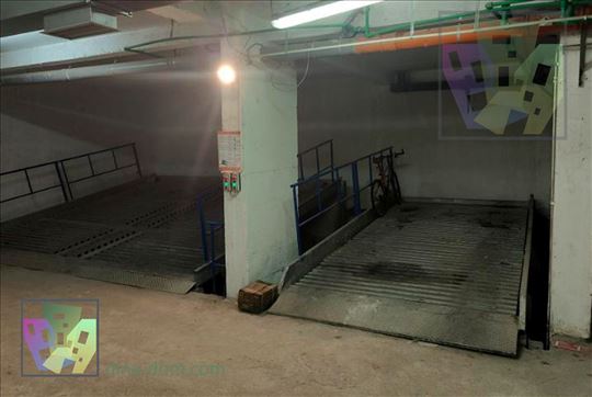 Parking mesto kod Zire