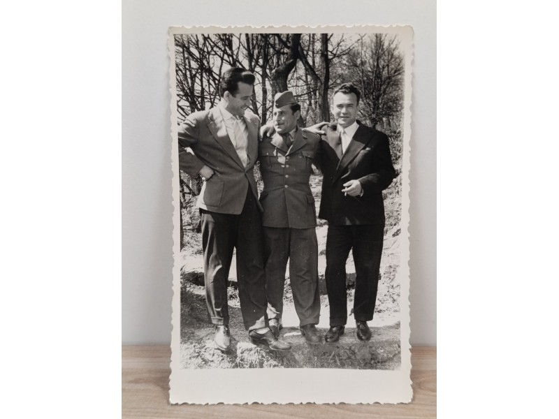Vintage fotografija prijatelji