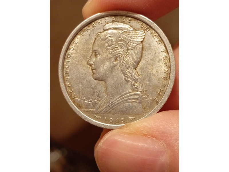 2 franc 1948g. Francuska, lepa kovanica