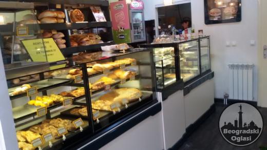 Izdajem lokal picerije, pekara, gotova jela Inđija