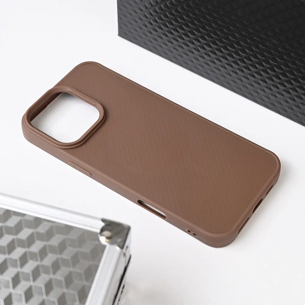 Maska za iPhone 16 Pro Max 6.9 braon Magsafe Kevlar