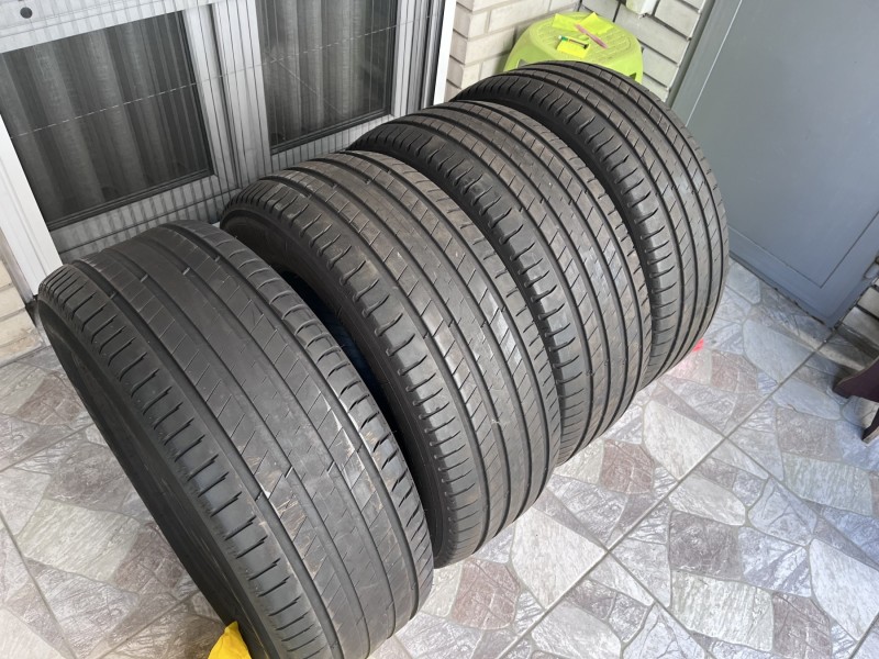 Michelin Latitude Sport 3 - 245 65 R17