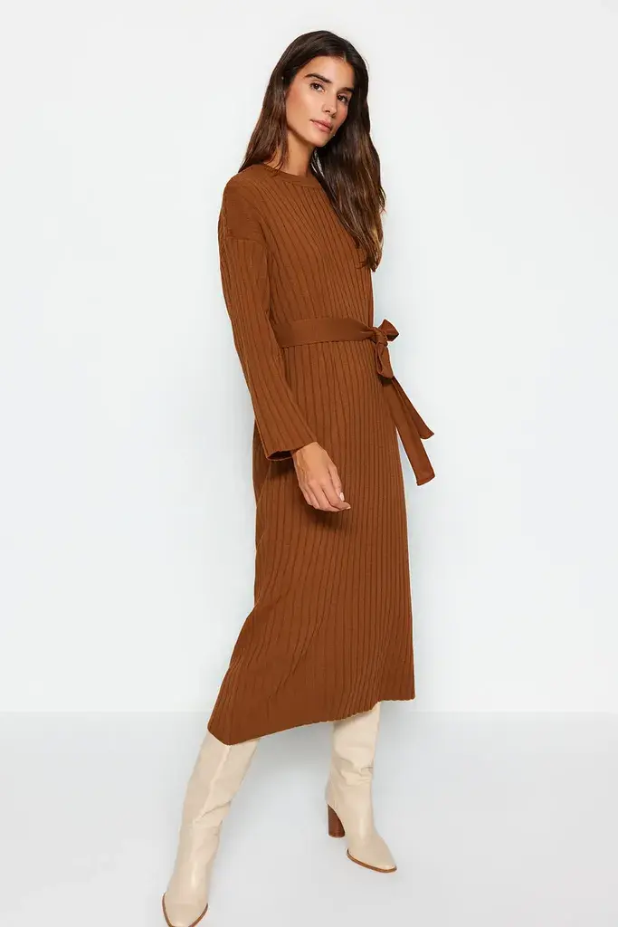 Trendyol Modest Ženska haljina Tctaw24Eb00008, Smeđa