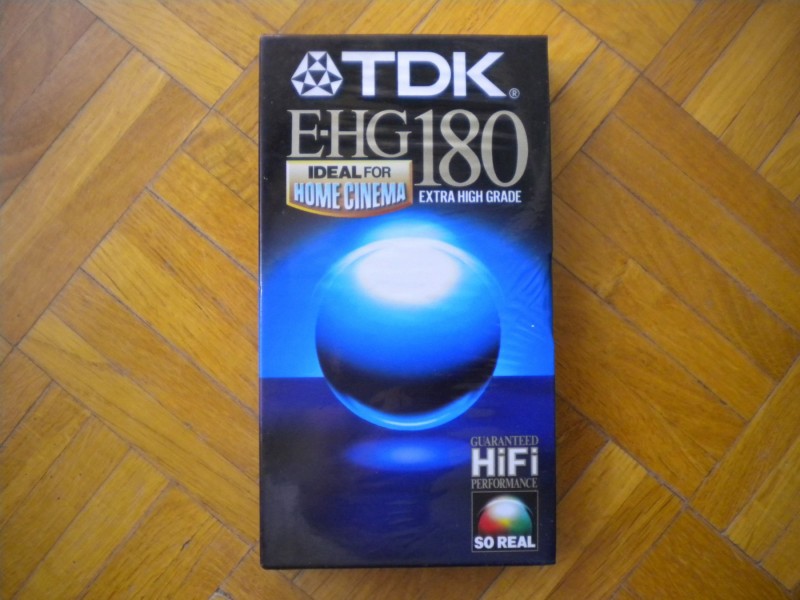 VHS TDK E-HG 180, neotpakovana CELOFAN