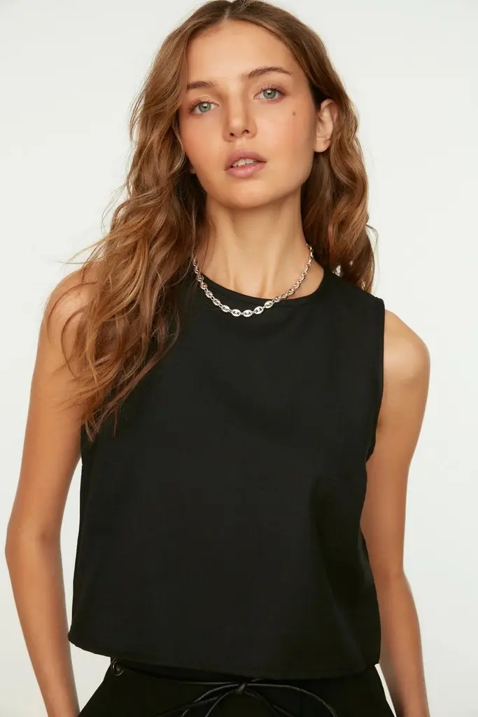 Trendyol Milla Ženska bluza, Crna