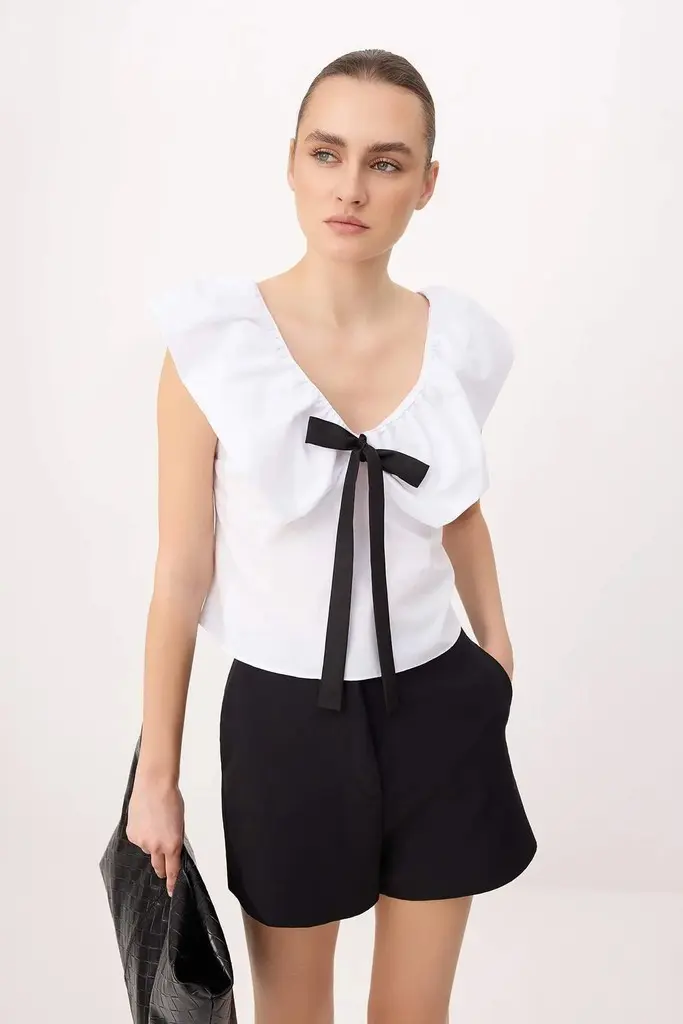 Trendyol Milla Ženska bluza, Bela
