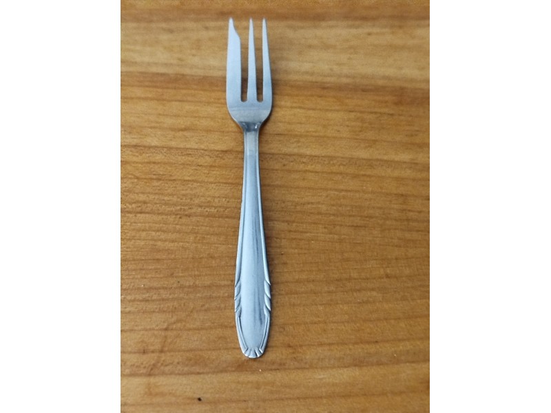 Escajg KORDUN INOX ex-YU - dezertna viljuška