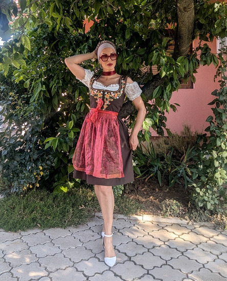 Braon dirndl haljina, vel. 36