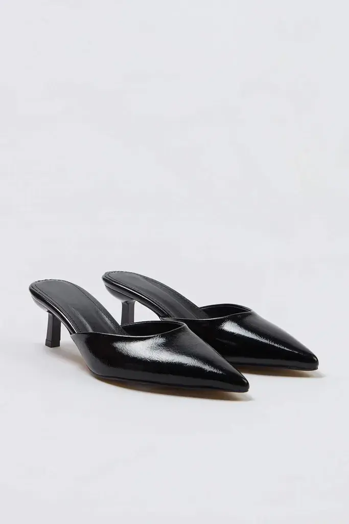 Trendyol Shoes Ženske cipele Takss26To00090, Crne