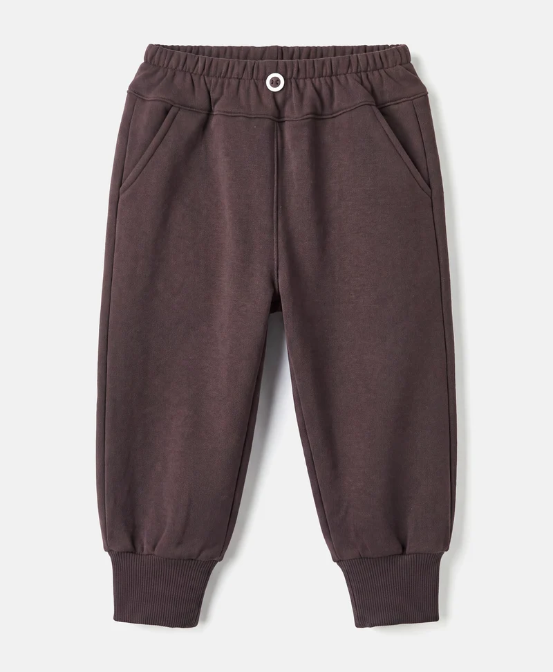 Sportske pantalone za bebe od debljeg materijala